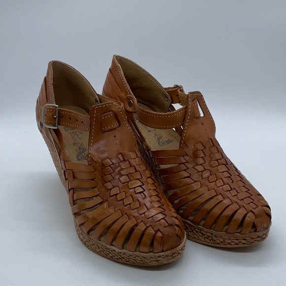 Torres | Shoes | Torres Tan Leather Huarache Wedge Sandal | Poshmark